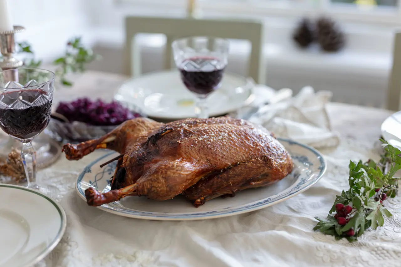 Opskrift på Den perfekte juleand & andesauce | Løgismose.dk